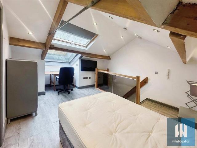 1 bedroom in a house share to rent