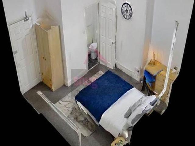 1 bedroom in a house share to rent