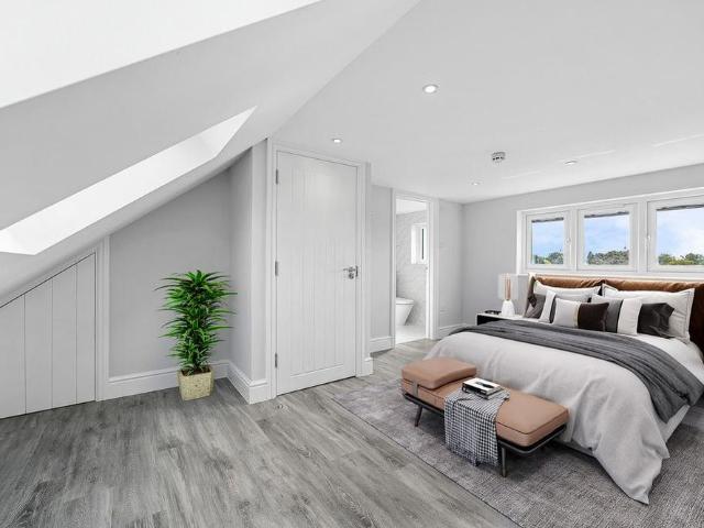 1 bedroom in a house share to rent