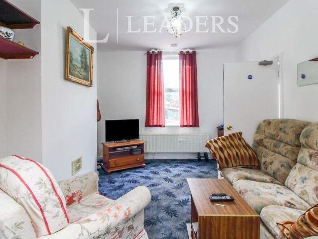 1 bedroom in a house share to rent