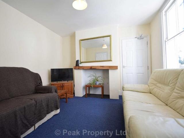 1 bedroom in a house share to rent