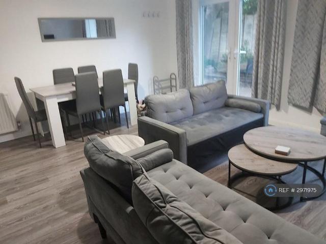 1 bedroom in a house share to rent