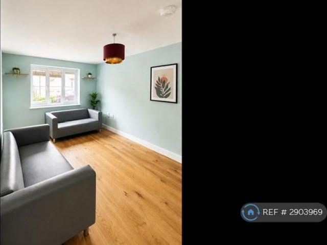1 bedroom in a house share to rent