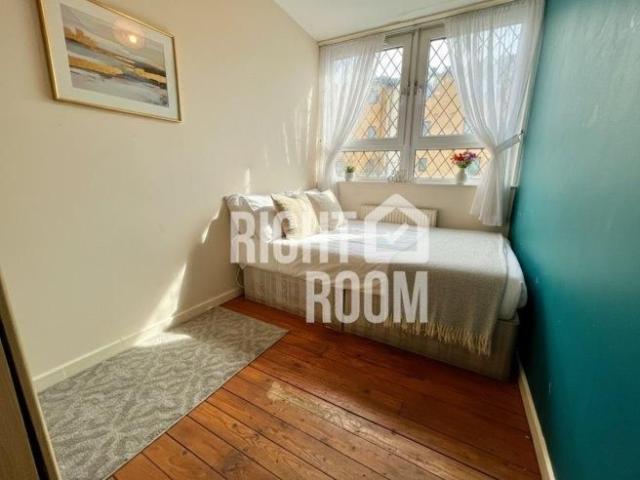 1 bedroom in a house share to rent