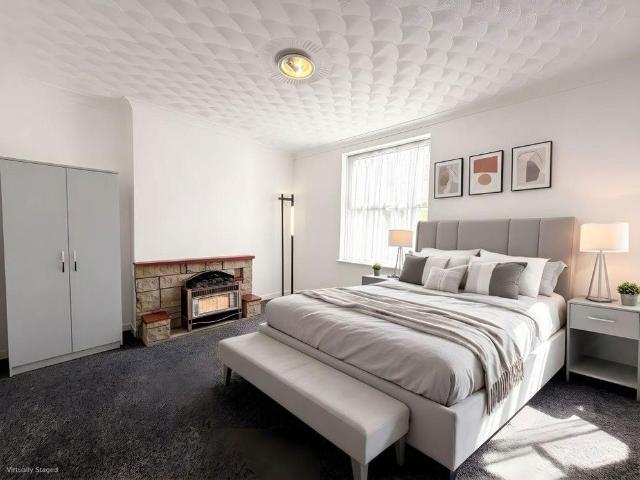 1 bedroom in a house share to rent