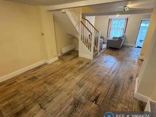 1 bedroom in a house share to rent