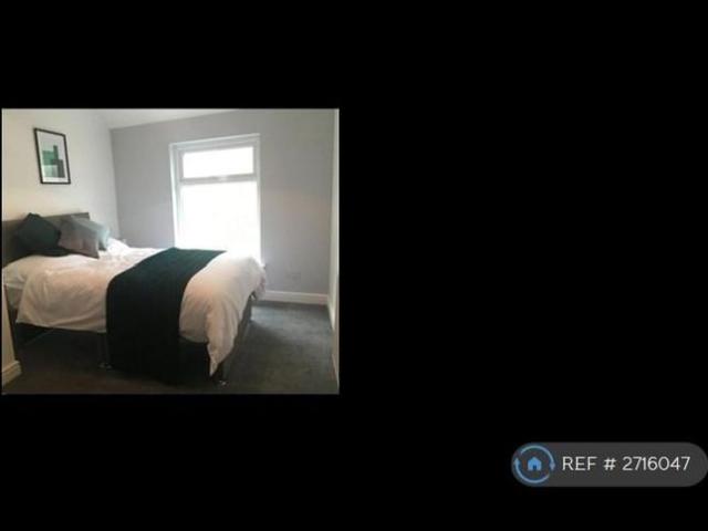 1 bedroom in a house share to rent