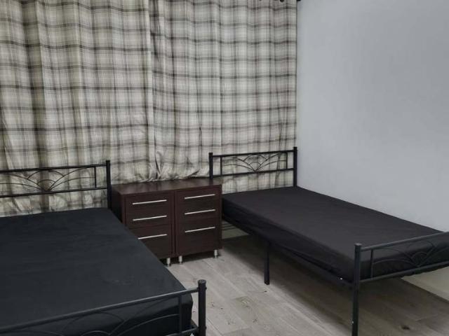 1 bedroom in a house share to rent