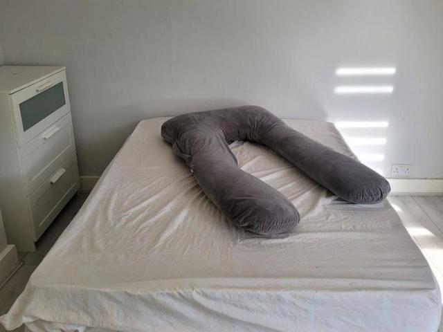 1 bedroom in a house share to rent