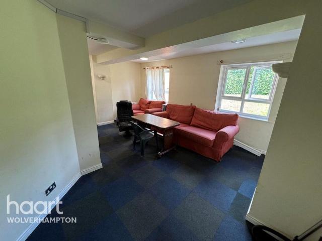 1 bedroom in a house share to rent