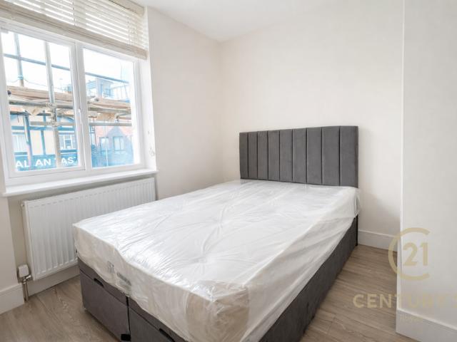 1 bedroom in a house share to rent