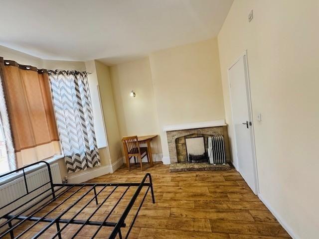 1 bedroom in a house share to rent