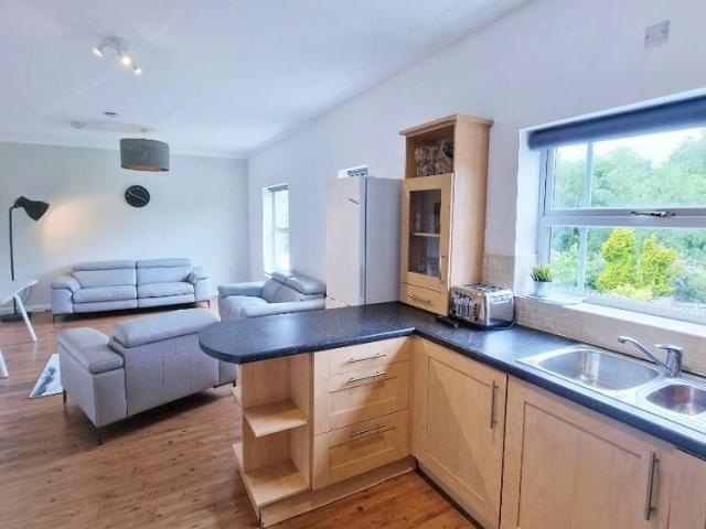 1 bedroom in a house share to rent