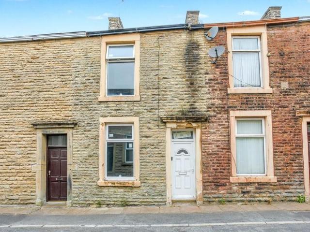 1 bedroom in a house share to rent