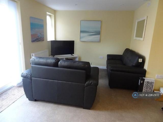 1 bedroom in a house share to rent