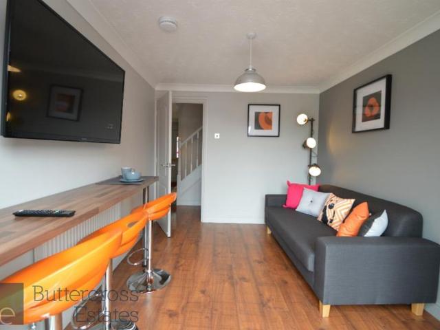 1 bedroom in a house share to rent