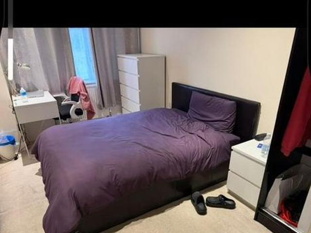 1 bedroom in a house share to rent