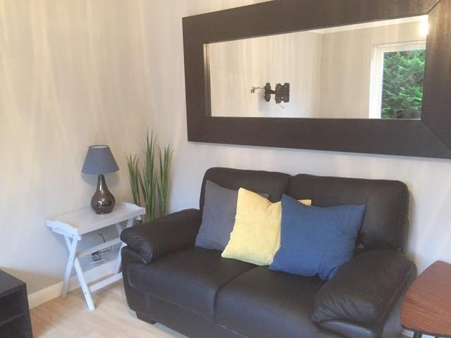1 bedroom in a house share to rent