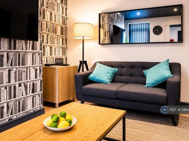 1 bedroom in a house share to rent