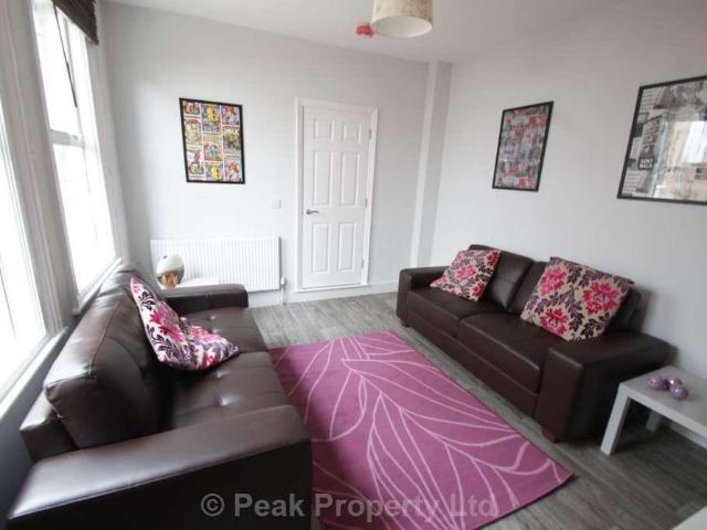 1 bedroom in a house share to rent