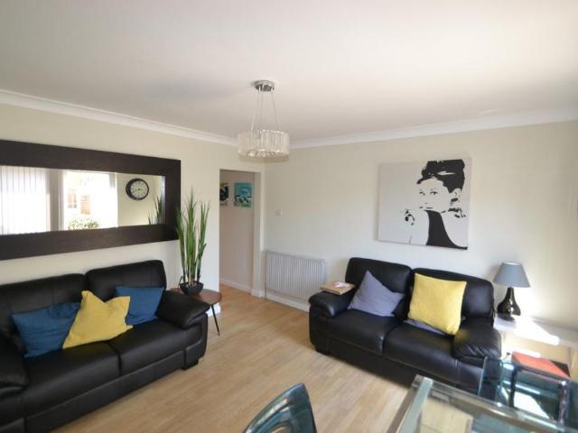 1 bedroom in a house share to rent