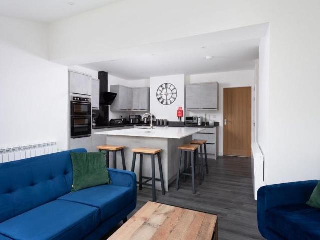 1 bedroom in a house share to rent