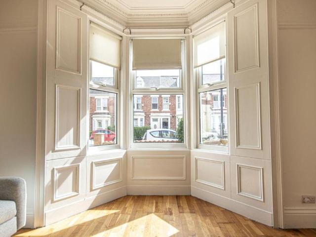 1 bedroom in a house share to rent