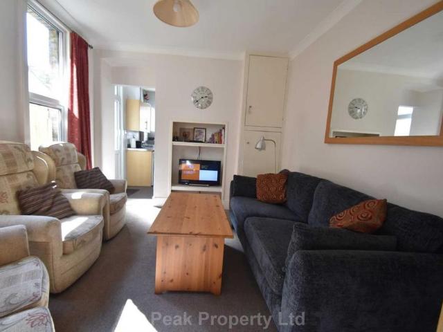 1 bedroom in a house share to rent