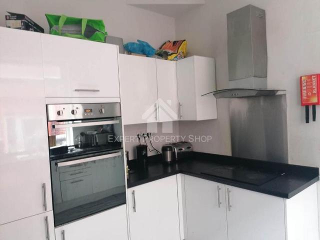 1 bedroom in a house share to rent