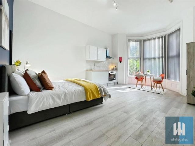 1 bedroom in a house share to rent