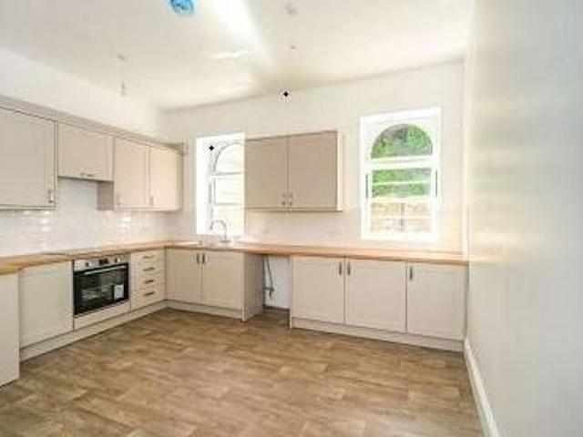 1 bedroom in a house share to rent