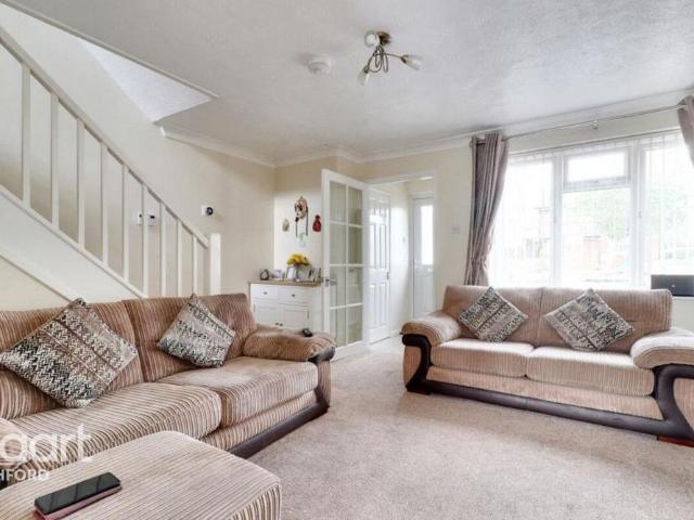 1 bedroom in a house share to rent