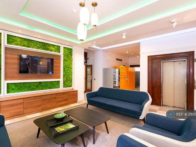 1 bedroom in a house share to rent