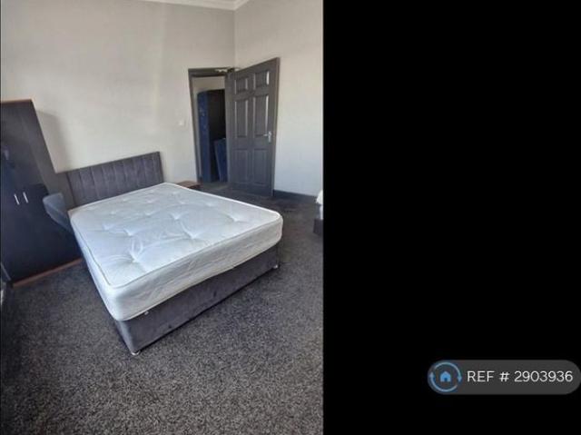 1 bedroom in a house share to rent