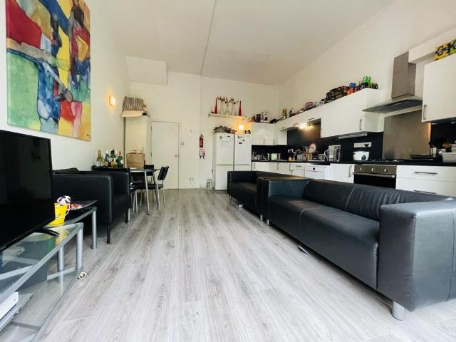 1 bedroom in a house share to rent