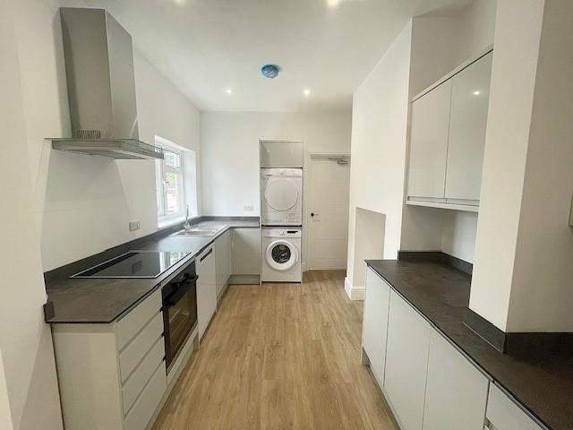 1 bedroom in a house share to rent