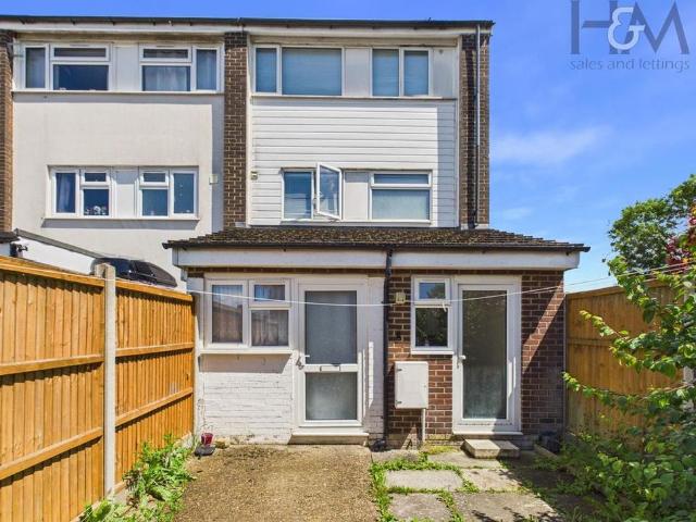 1 bedroom in a house share to rent