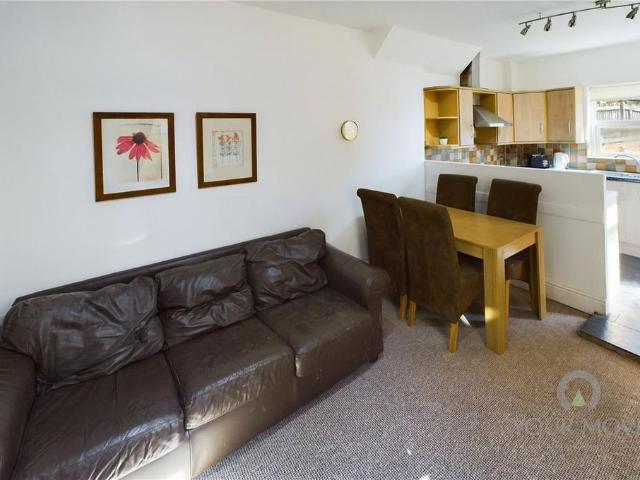 1 bedroom in a house share to rent