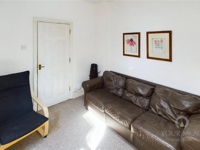 1 bedroom in a house share to rent
