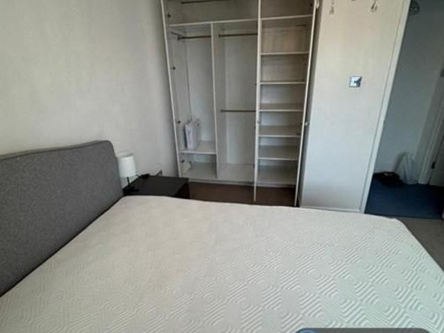 1 bedroom in a house share to rent
