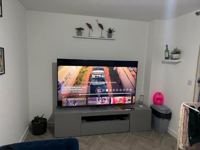 1 bedroom in a house share to rent