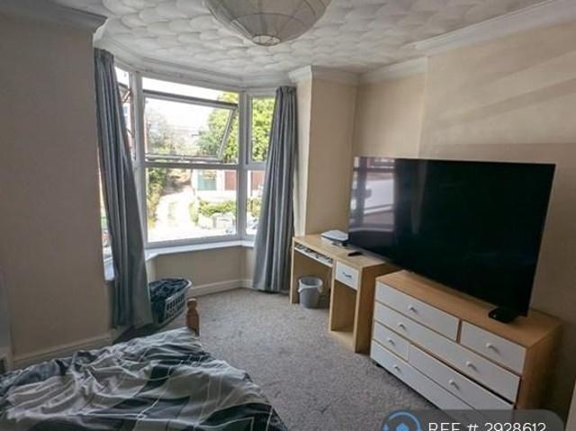 1 bedroom in a house share to rent