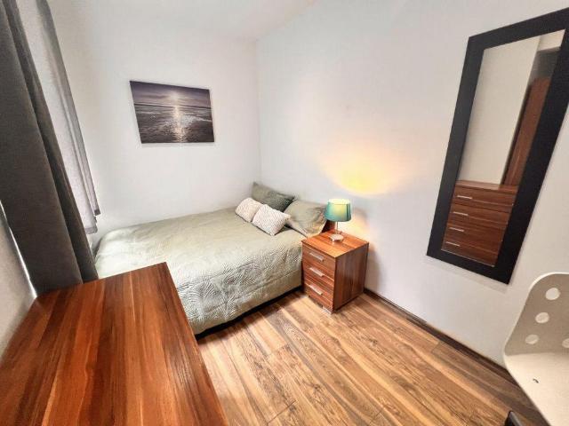 1 bedroom in a house share to rent