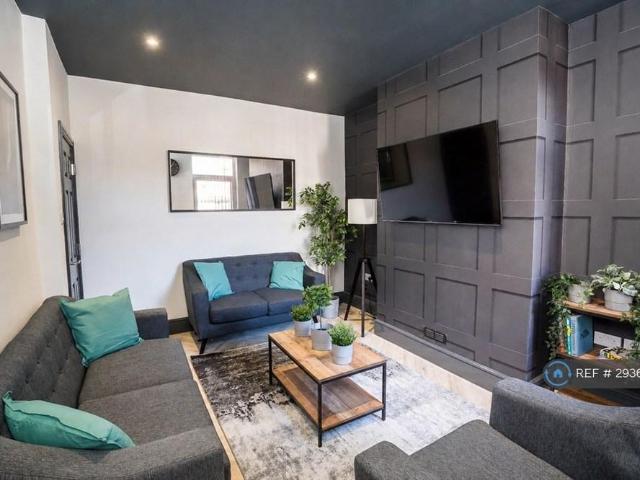 1 bedroom in a house share to rent