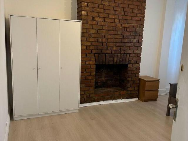 1 bedroom in a house share to rent