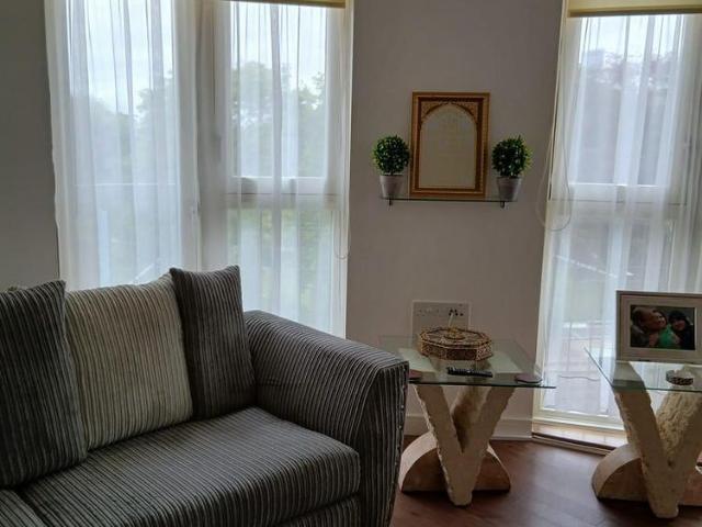 1 bedroom in a house share to rent