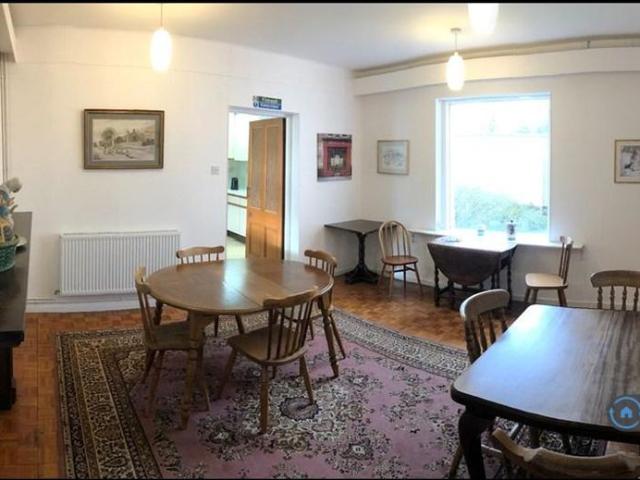1 bedroom in a house share to rent