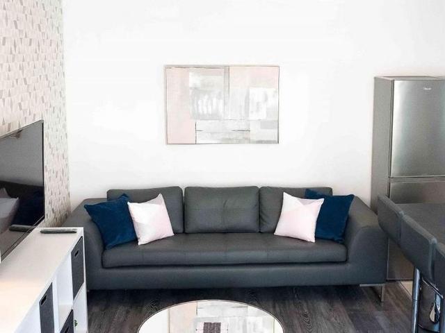 1 bedroom in a house share to rent