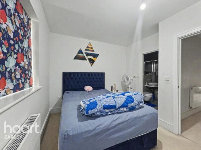 1 bedroom in a house share to rent