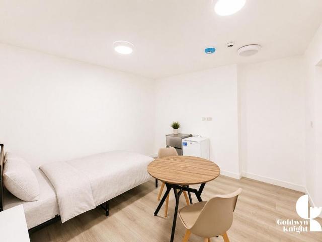 1 bedroom in a house share to rent